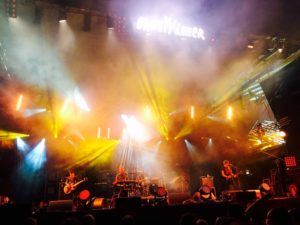 Toploader - Official Website/Live bookings